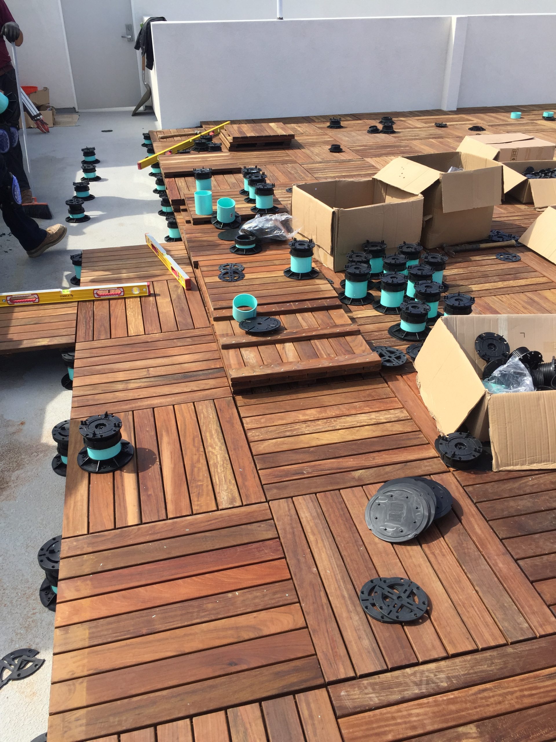 Pedestal Deck System for Rooftop Terrace - Krueger Architects